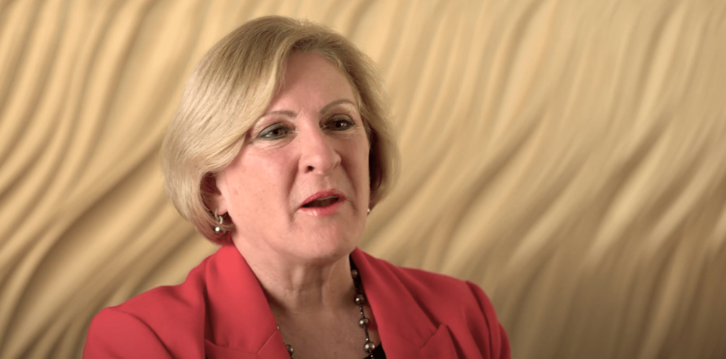 My Queer Diamond Love Bot - What is the Best Diamond Color for Rose ...